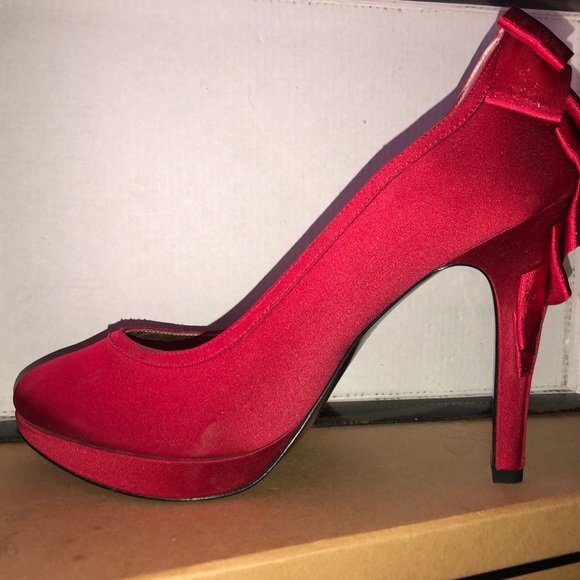 Nina | Shoes | Red Satin Stacked Evening Heels | Poshmark